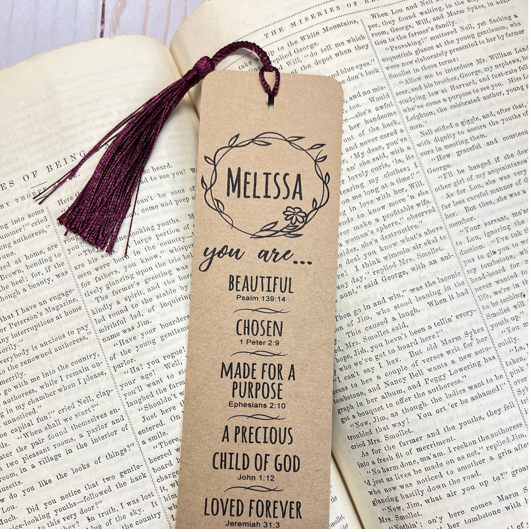 CUSTOM KRAFT BOOKMARK for Women, Custom Name, Gift for Book Lovers ...