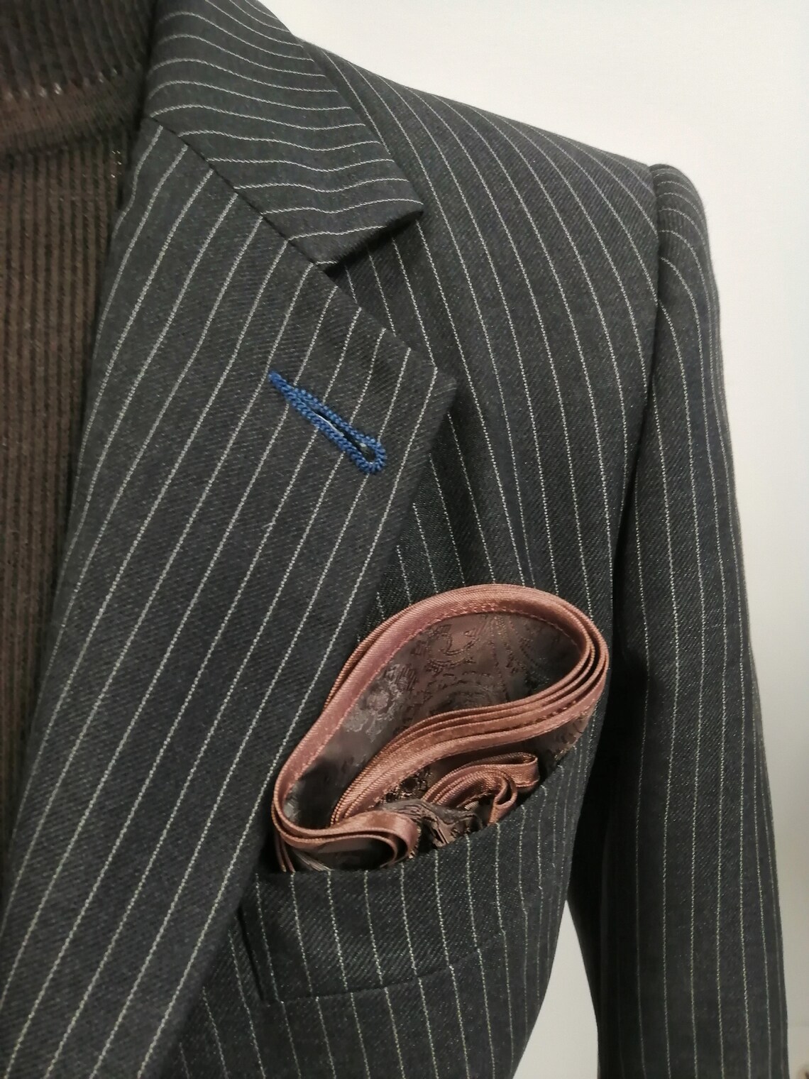 Formal Pocket Square, Round Handkerchief, Edge Border Handkerchief ...