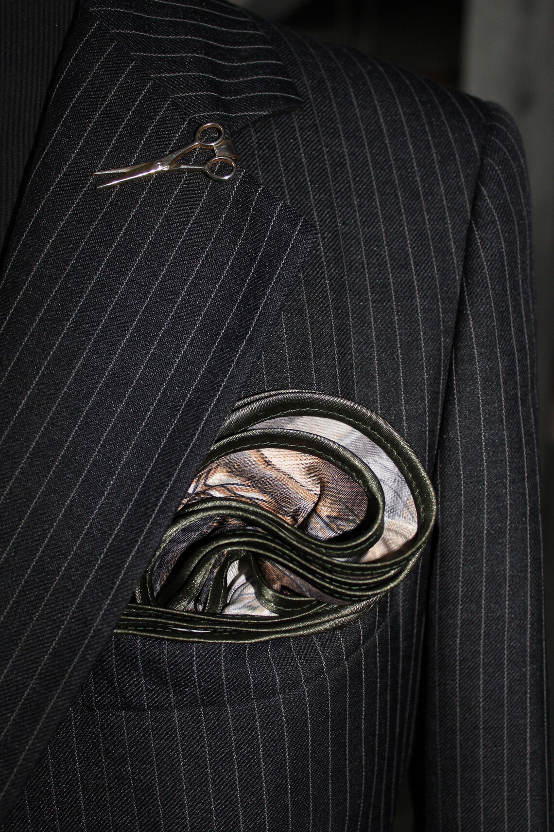 Round Handkerchief, Formal Edge Border Handkerchief, Suit Pocket Square ...