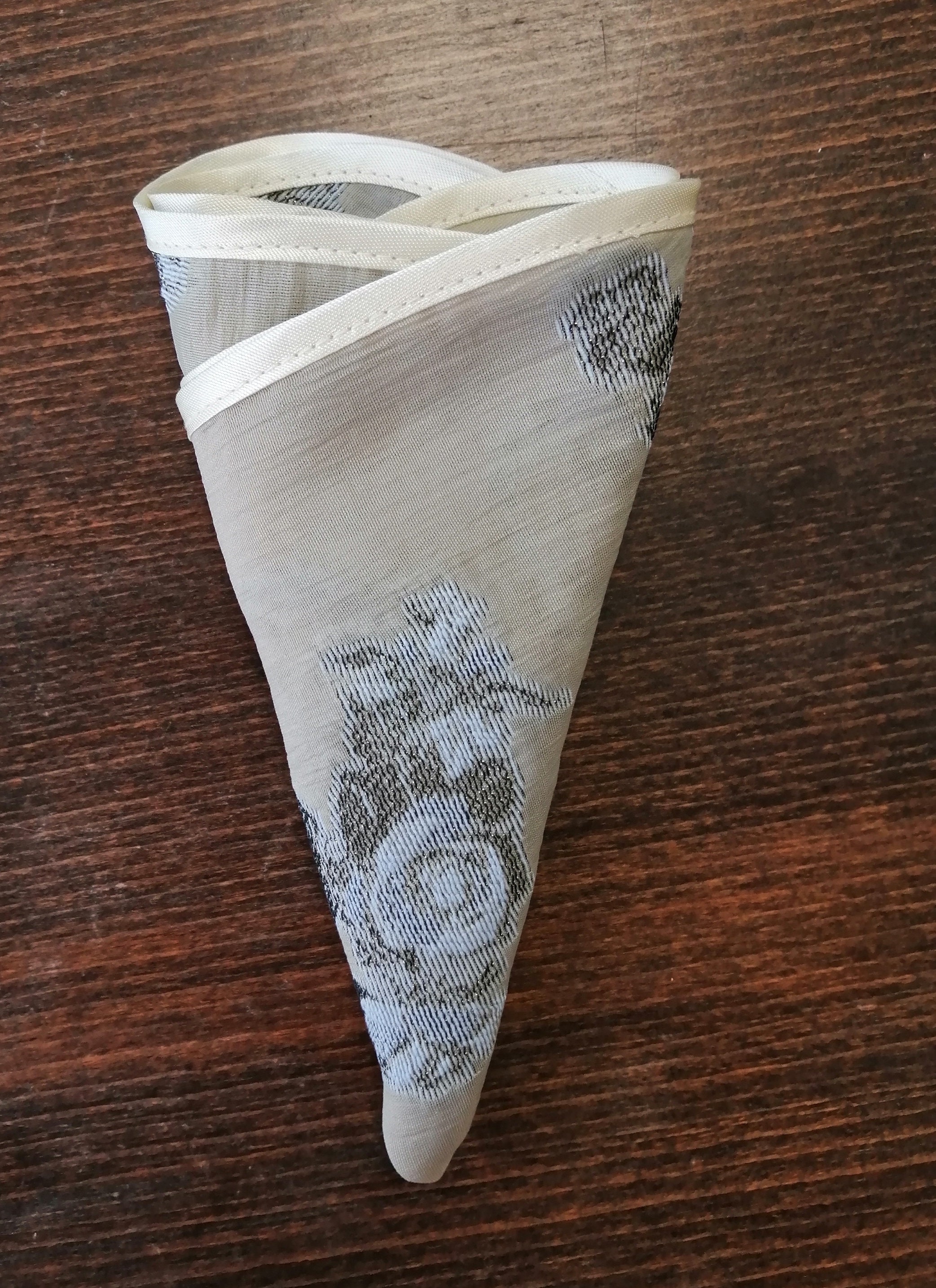Custom Pocket Square, Round Handkerchief, Formal Edge Border ...
