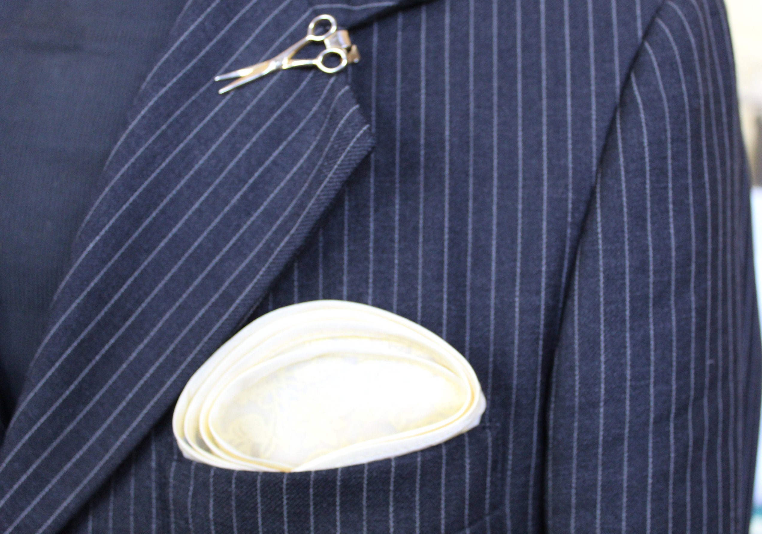 Custom Pocket Square, Round Handkerchief, Formal Edge Border ...