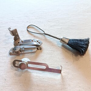 Vintage Singer Model 625 Attachment Box, Part Number 161852 - Etsy