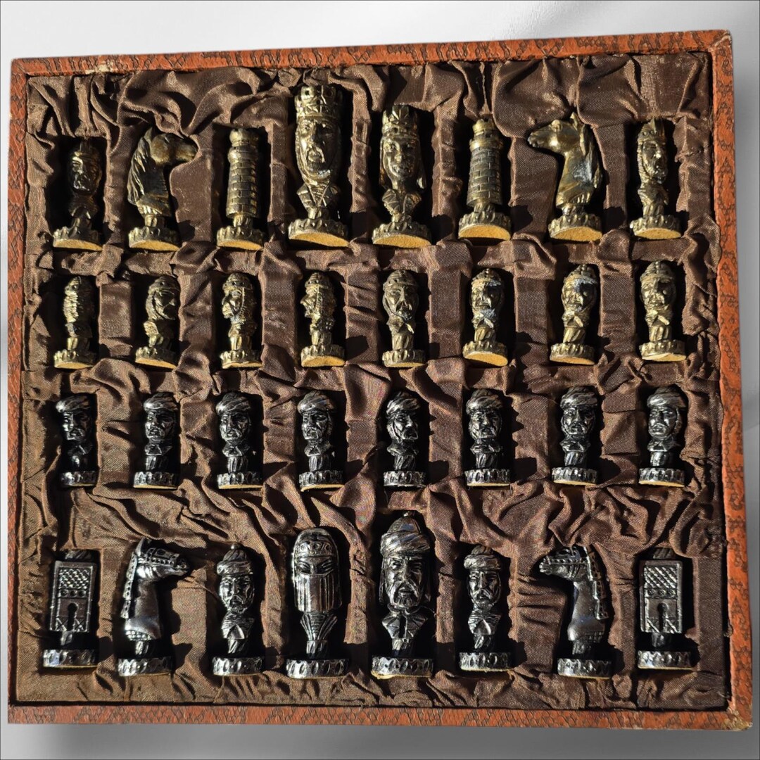 Rare Antique Heavy Metal Pewter Chess Set Spaniards Vs Moors ,1960s ...