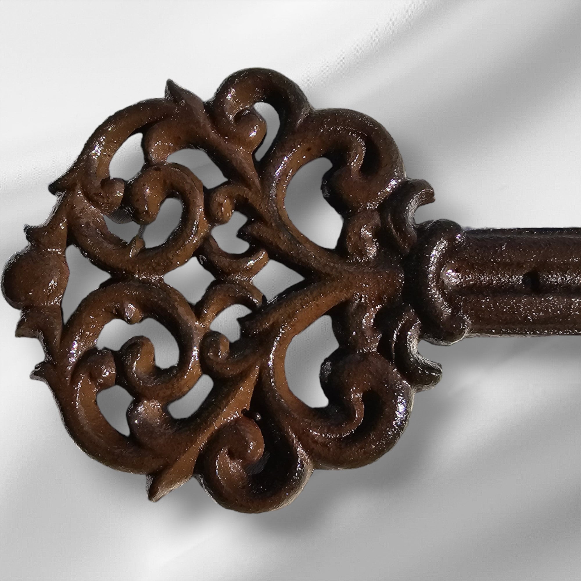 Vintage Large Cast Iron Decorative Skeleton Key 10" Wall Decoration - Etsy