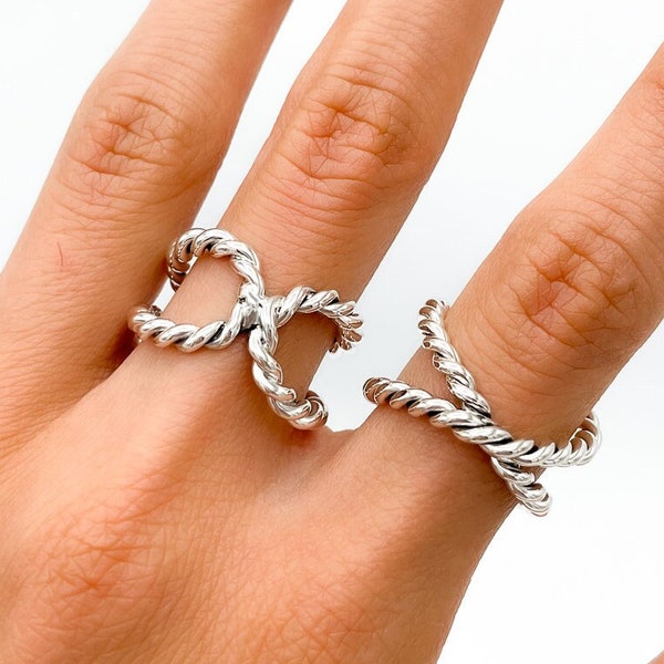 Infinity Knot Ring - Etsy