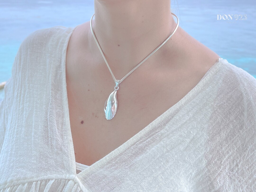 Sterling Silver Mussel Shell Pendant: Handmade Ocean Jewelry - Etsy