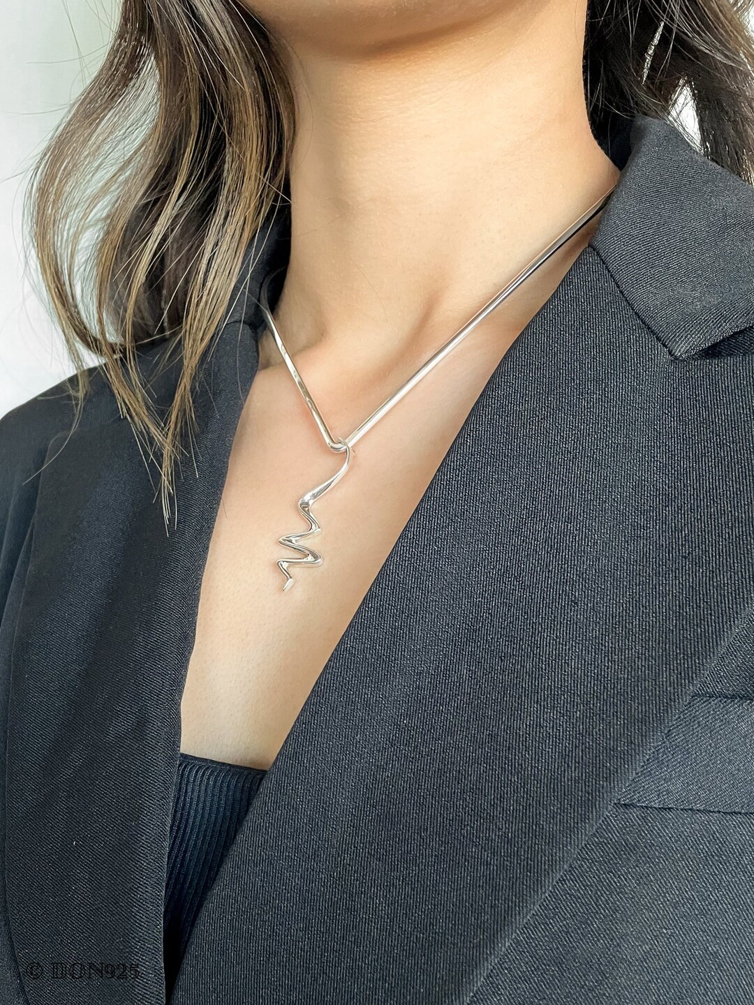 Sterling Silver Squiggly Pendant: Modern Minimalist Jewelry - Etsy