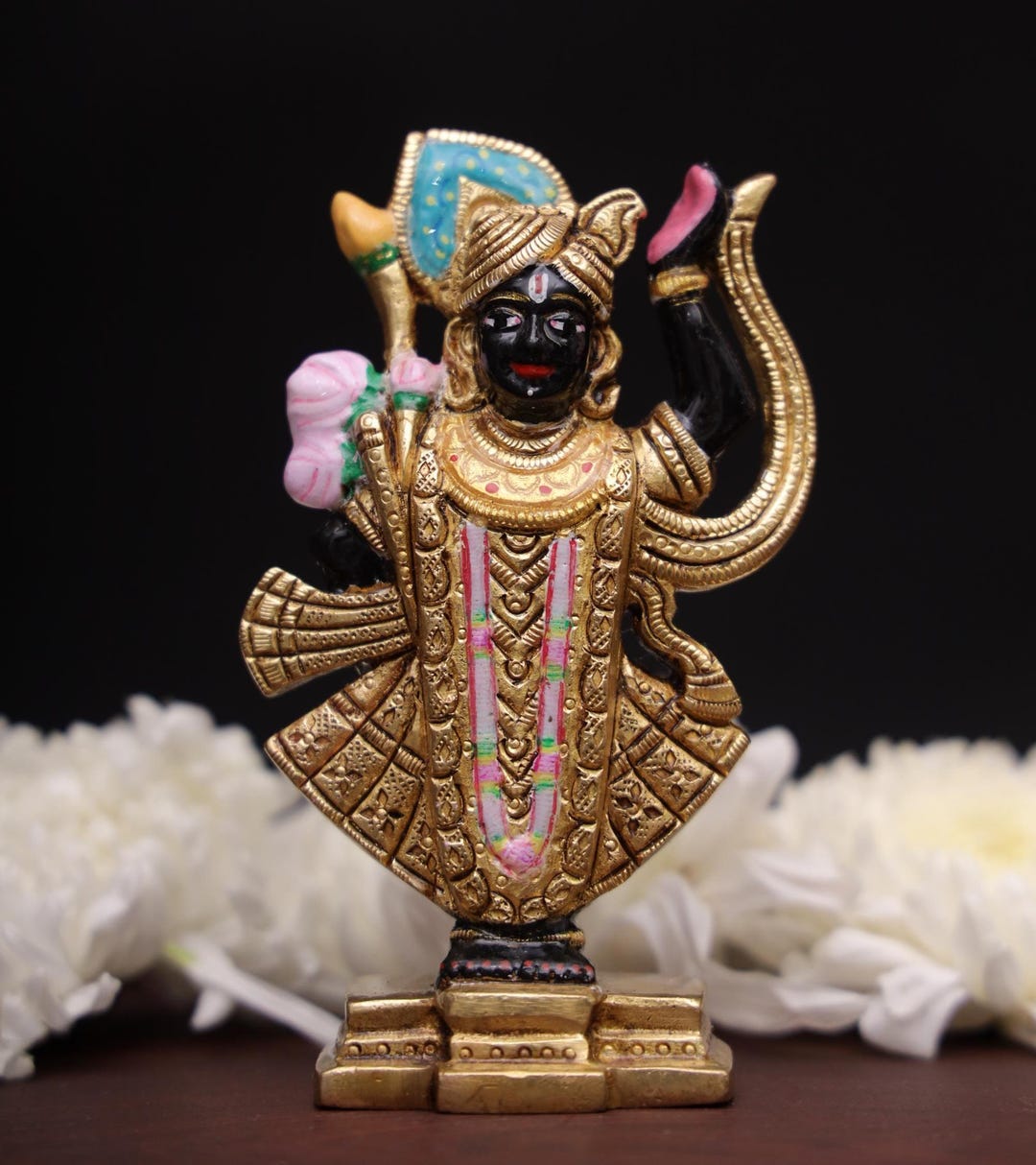 Dwarikadhish Brass Shreenath Ji/krishna Statue Brass Statues, Shrinath ...