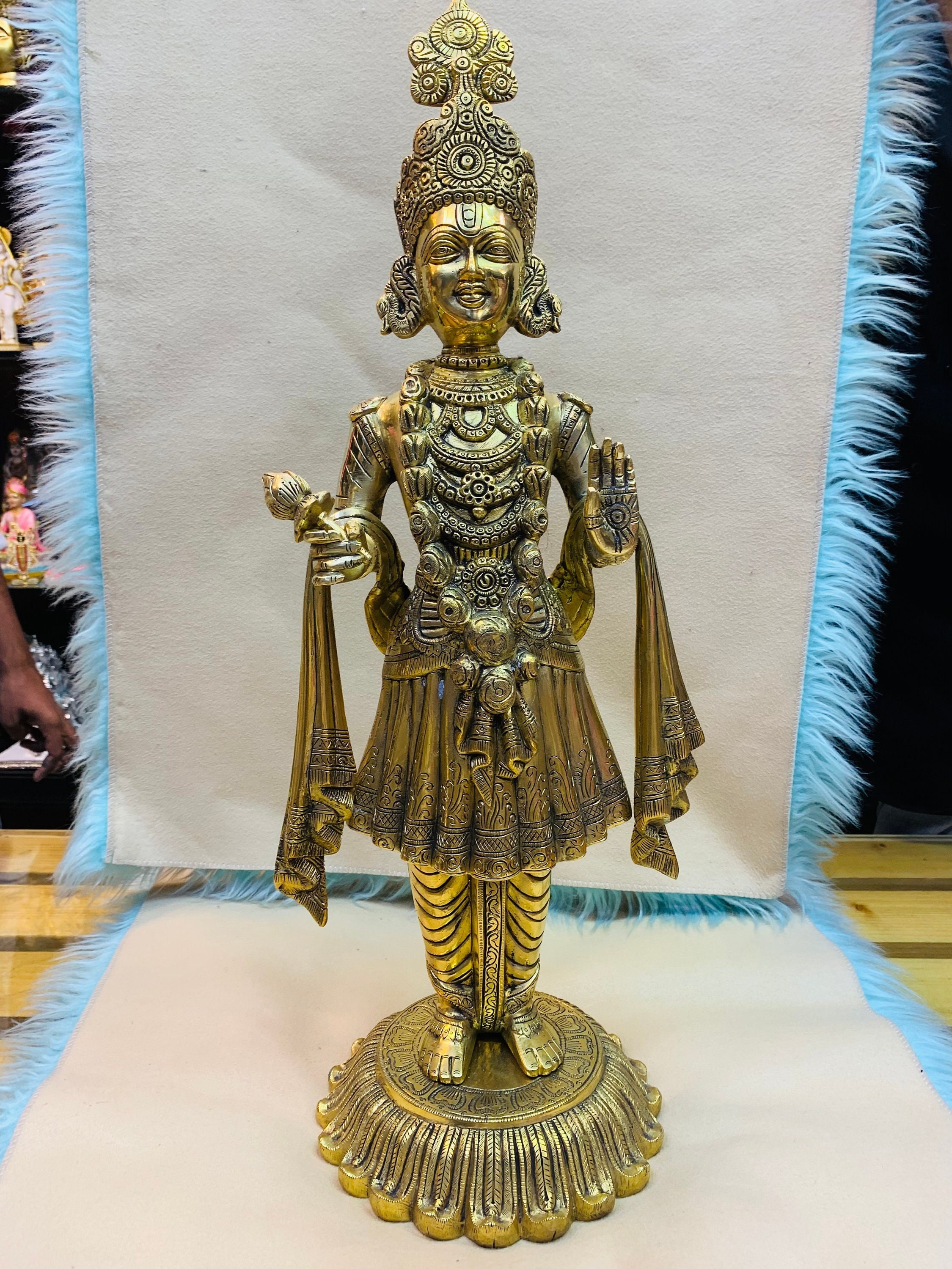 Brass Shri Swaminarayan Bhagwan Statue Hindu Religious Swami - Etsy