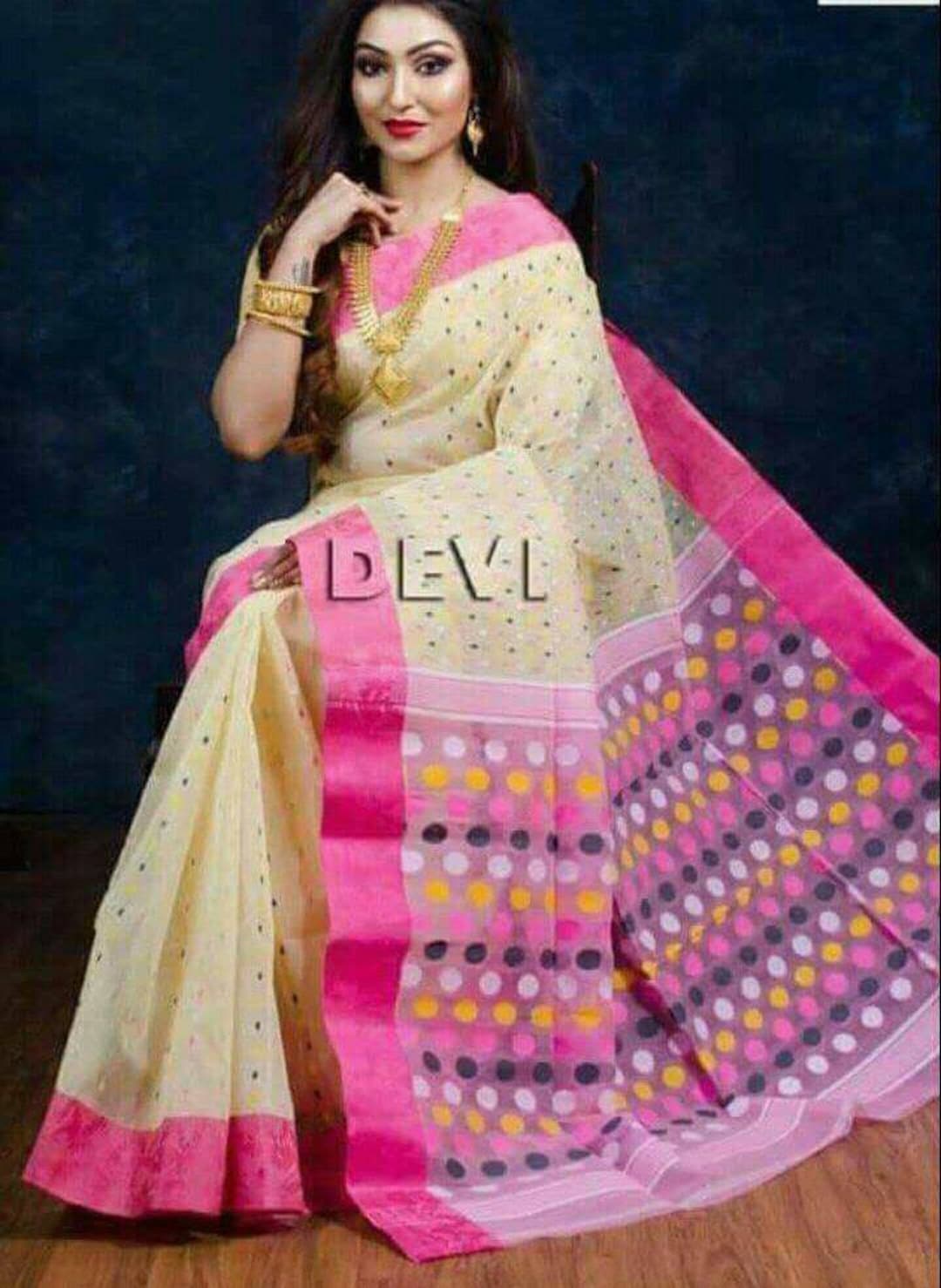 Motka Silk Garad Saree Waving Work Little Glossy Texture - Etsy