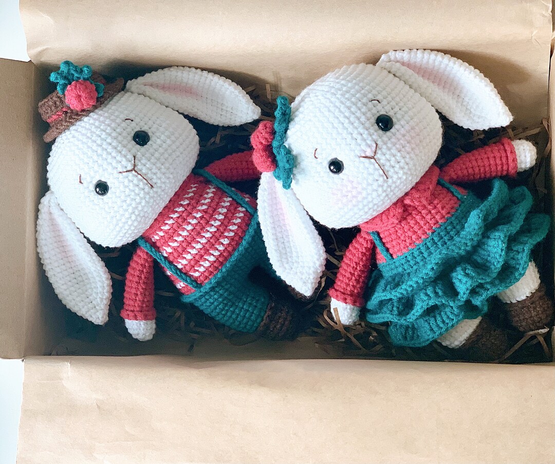 Bunny Couple Crochet Pattern, Bunny Amigurumi, Rabbit Christmas Pattern ...