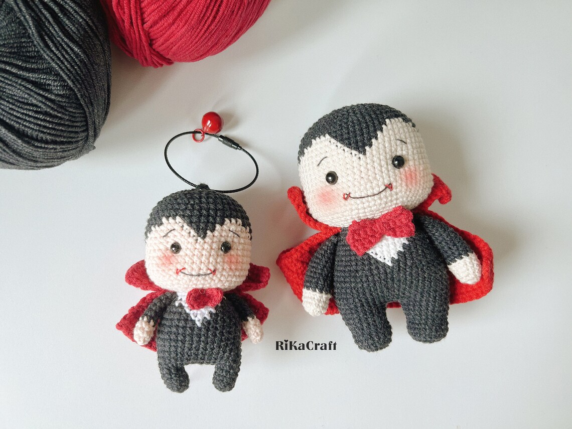 Vampire Keychain Amigurumi Crochet Pattern - Etsy