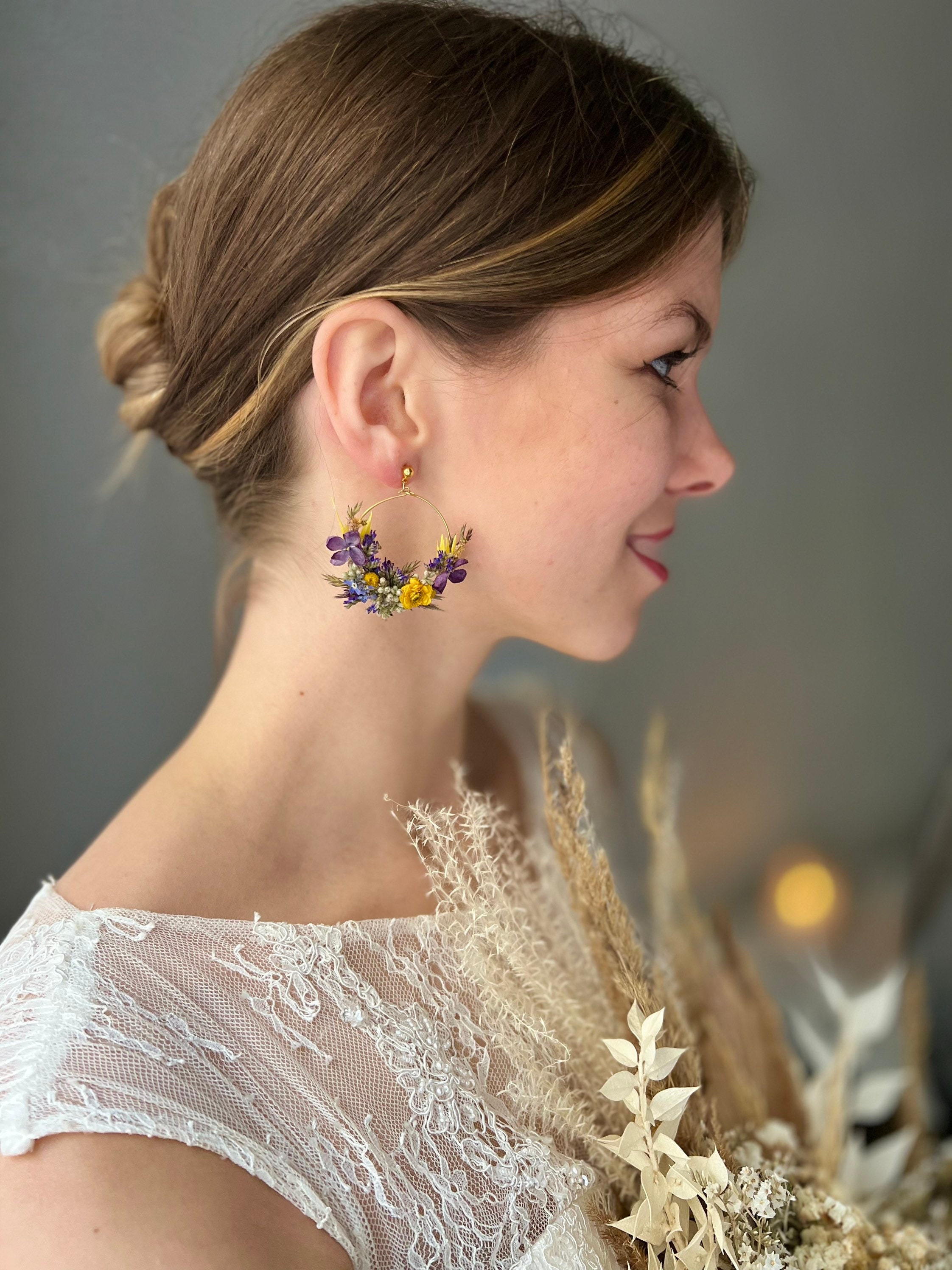 Amy Lippert's Instagram, Twitter & Facebook on IDCrawl