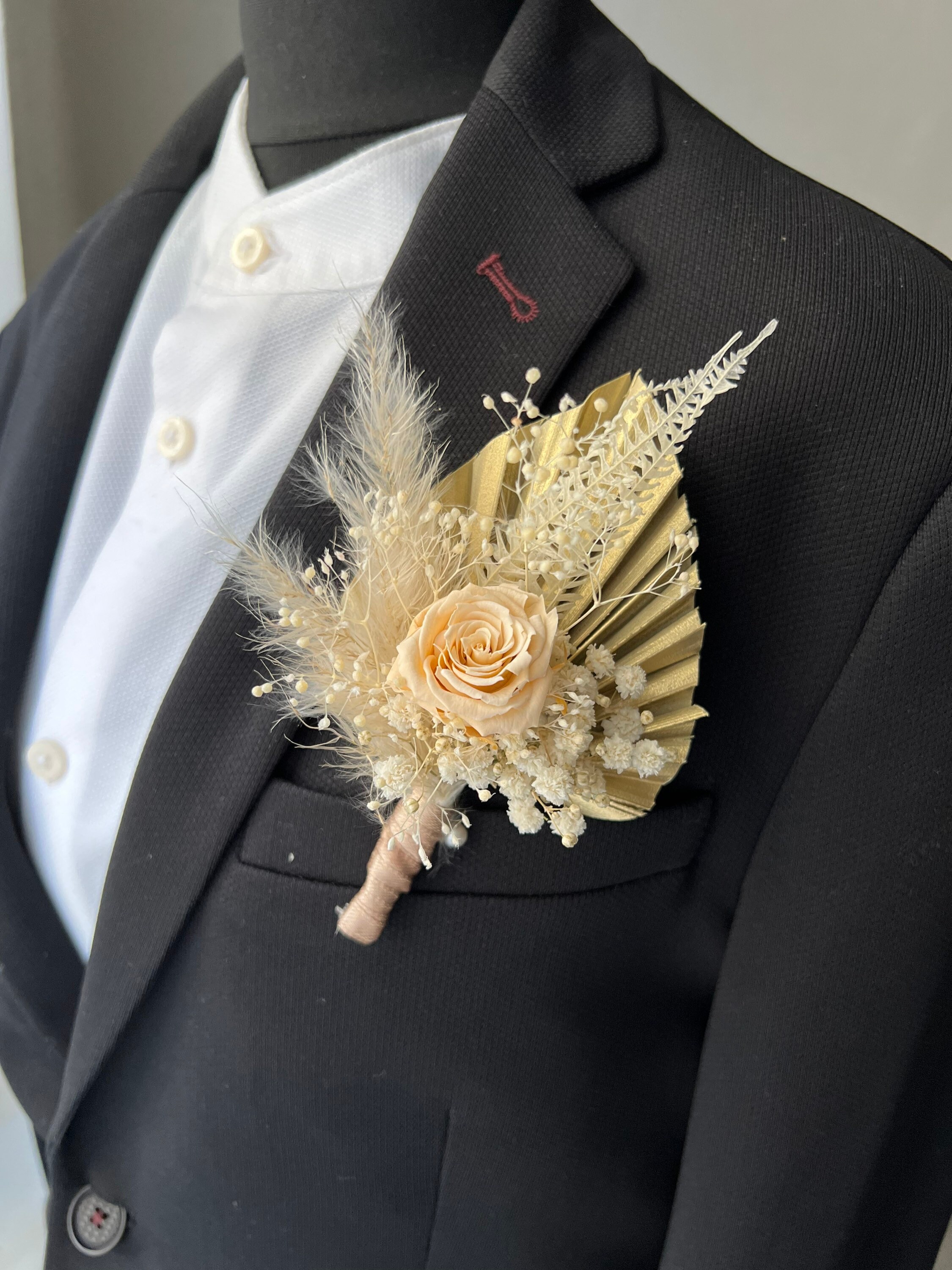 Gold Boutonniere Pampas Dried Boutonniere Palm Leaf Boutonniere Small ...