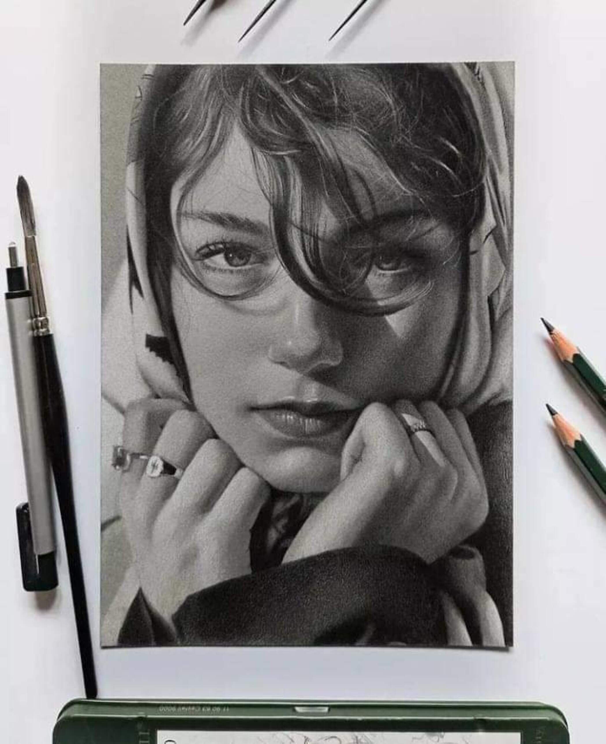 Custom Graphite Pencil Portraits From Photos the Perfect Gift for Your ...