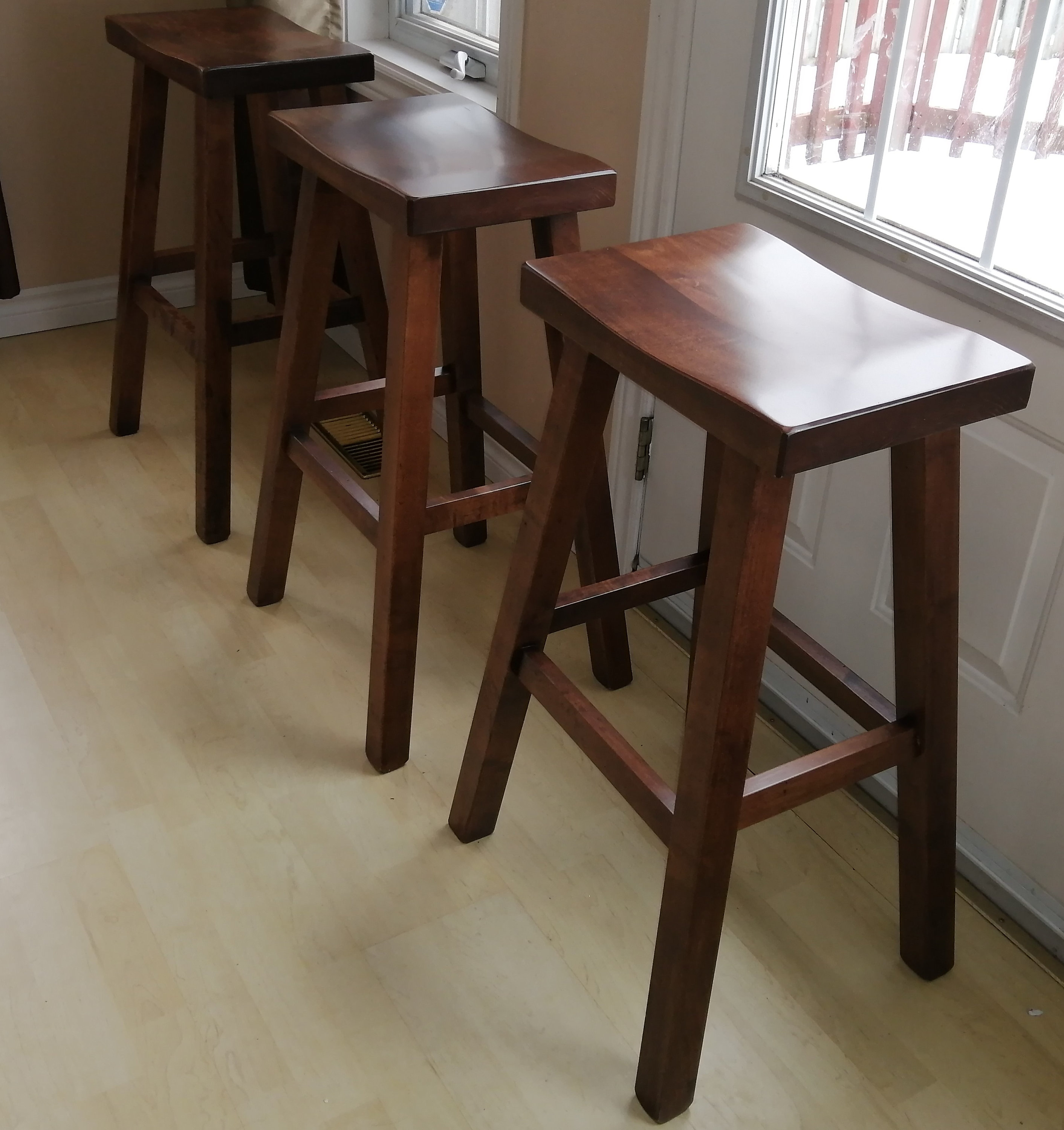 30" Fully Assembled Maple Counter Saddle Bar Stool - Etsy