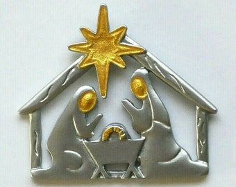 Nativity Pin - Etsy