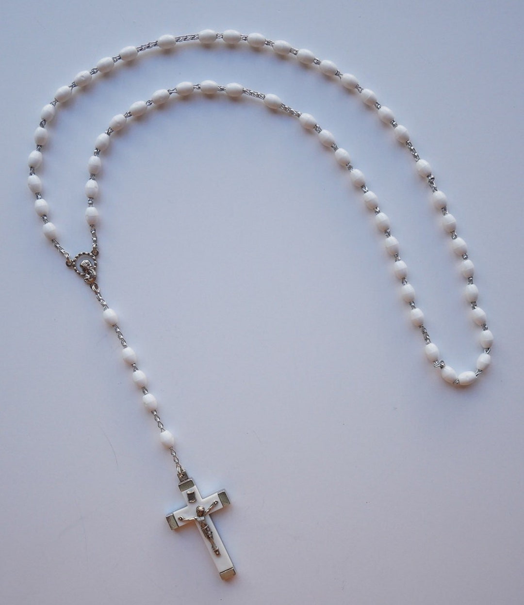 White Rosary With Quadruple Interlock Links and Pouch Included - Etsy