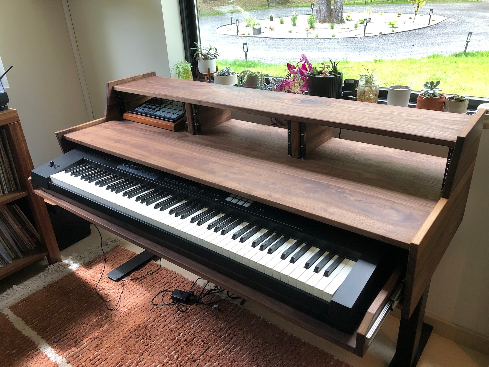 Solid Sit-stand Walnut Studio Desk (customizable) - Etsy