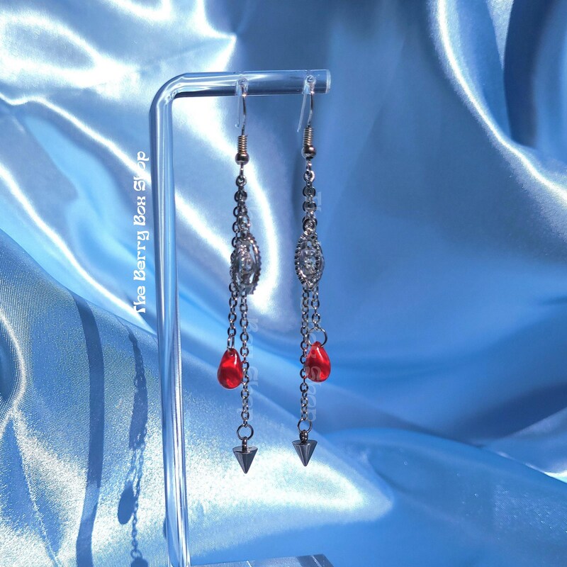 Goth Dangle Earrings - Etsy