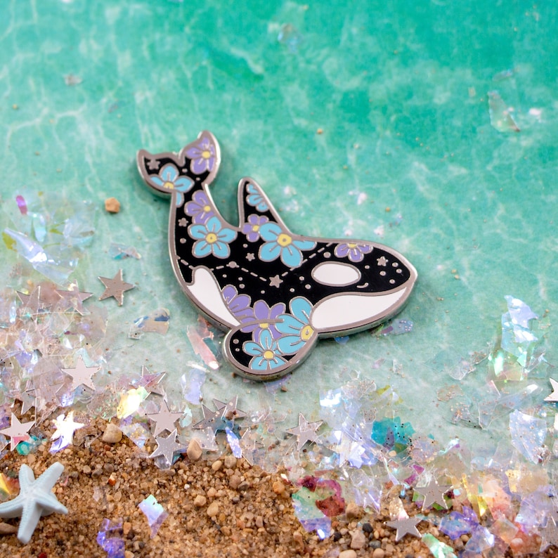 Forget-me-not Orca Hard Enamel Pin - Etsy