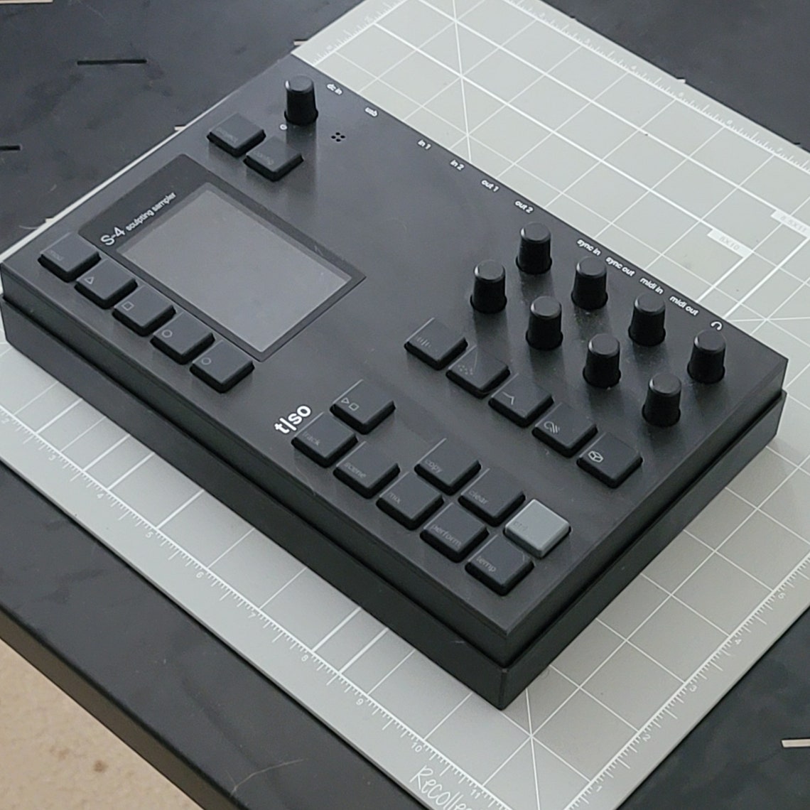 Torso Electronics S-4 3D Printed Dust Cover/riser With Topographical ...