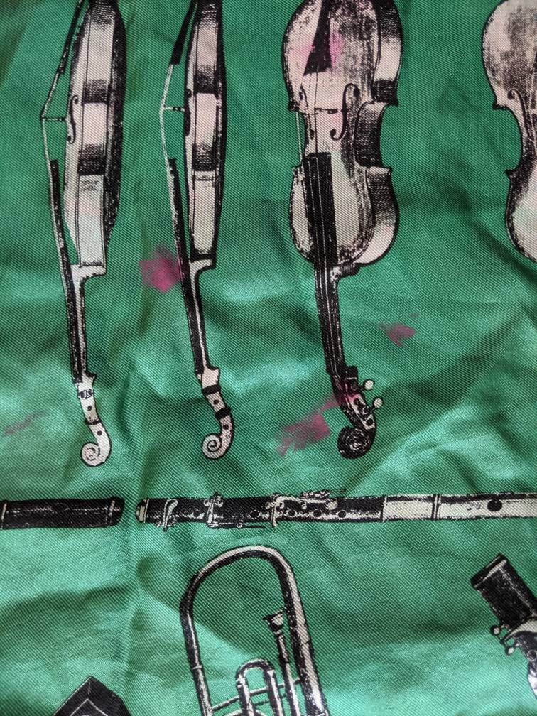 Music Lover Scarf // Guirtsr & Chello Head Scarf // Silk - Etsy UK