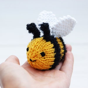 Knitted Bee Pattern Cute Bee Plush Pattern Amigurumi Bee Pattern Bumble ...