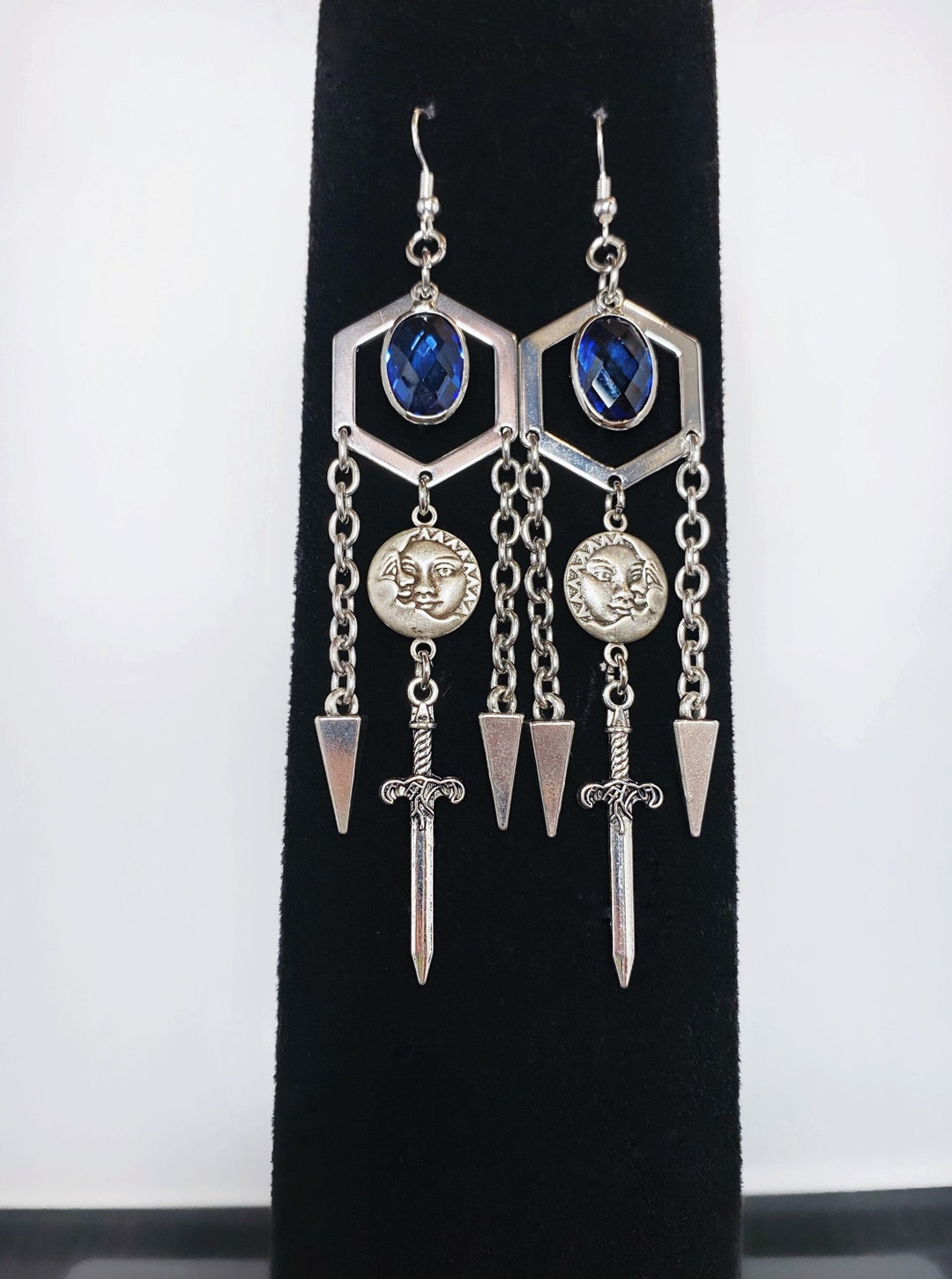 Empress of Sapphire: Battle Sword Dagger, Sun and Moon, Spikes and Blue ...