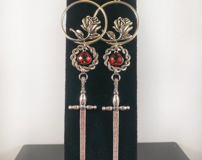 Memento Mori: Medieval Renaissance Sword Dagger, Rose Flower, Witchy ...