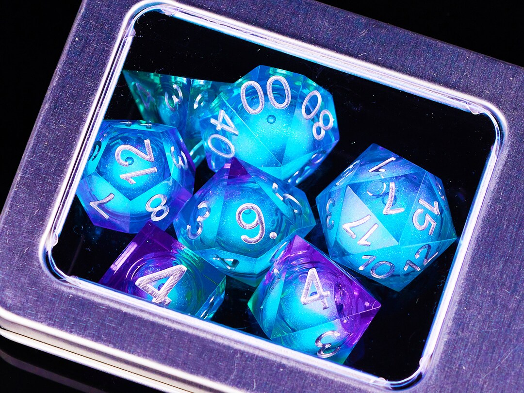 Navy Blue Dnd Dice Set Liquid Core for Dnd Gifts , Resin Dungeons and ...