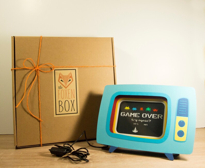 Retro Tv Video Game Lighted Frame, Retro Frame, Retro Decor, Geeky ...