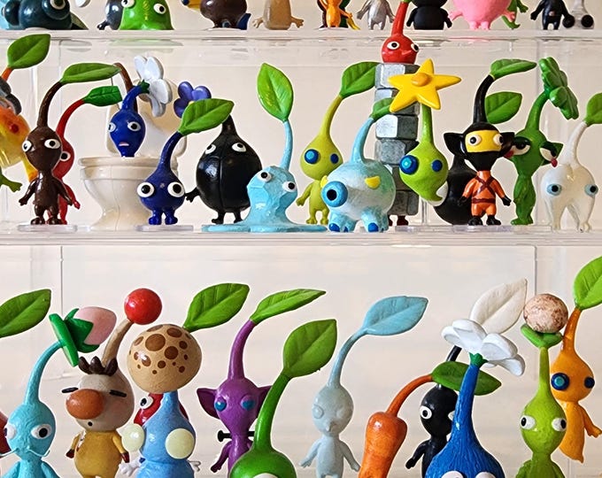 Pikmin Desk Pal - Etsy