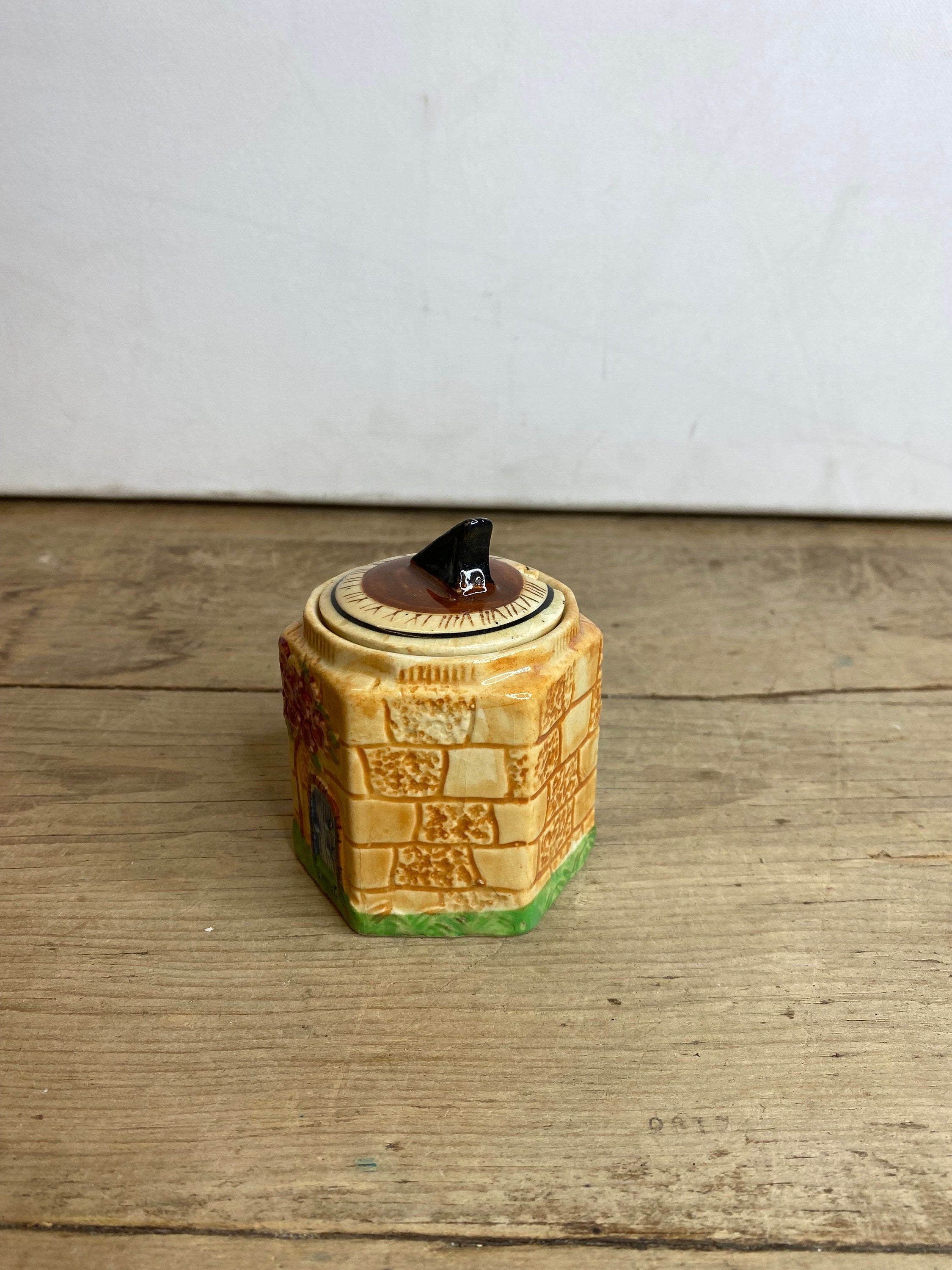 Vintage Suvesco Walled Garden and Sundial Preserve Pot / Jar | Etsy