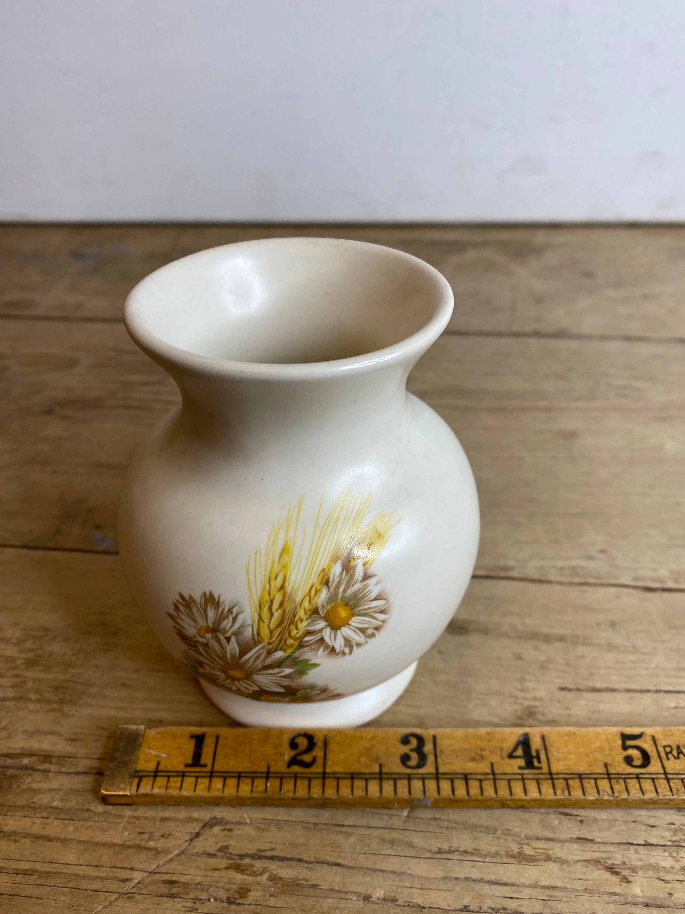 Vintage Aldridge Pottery Longton Cream Small Vase With White | Etsy