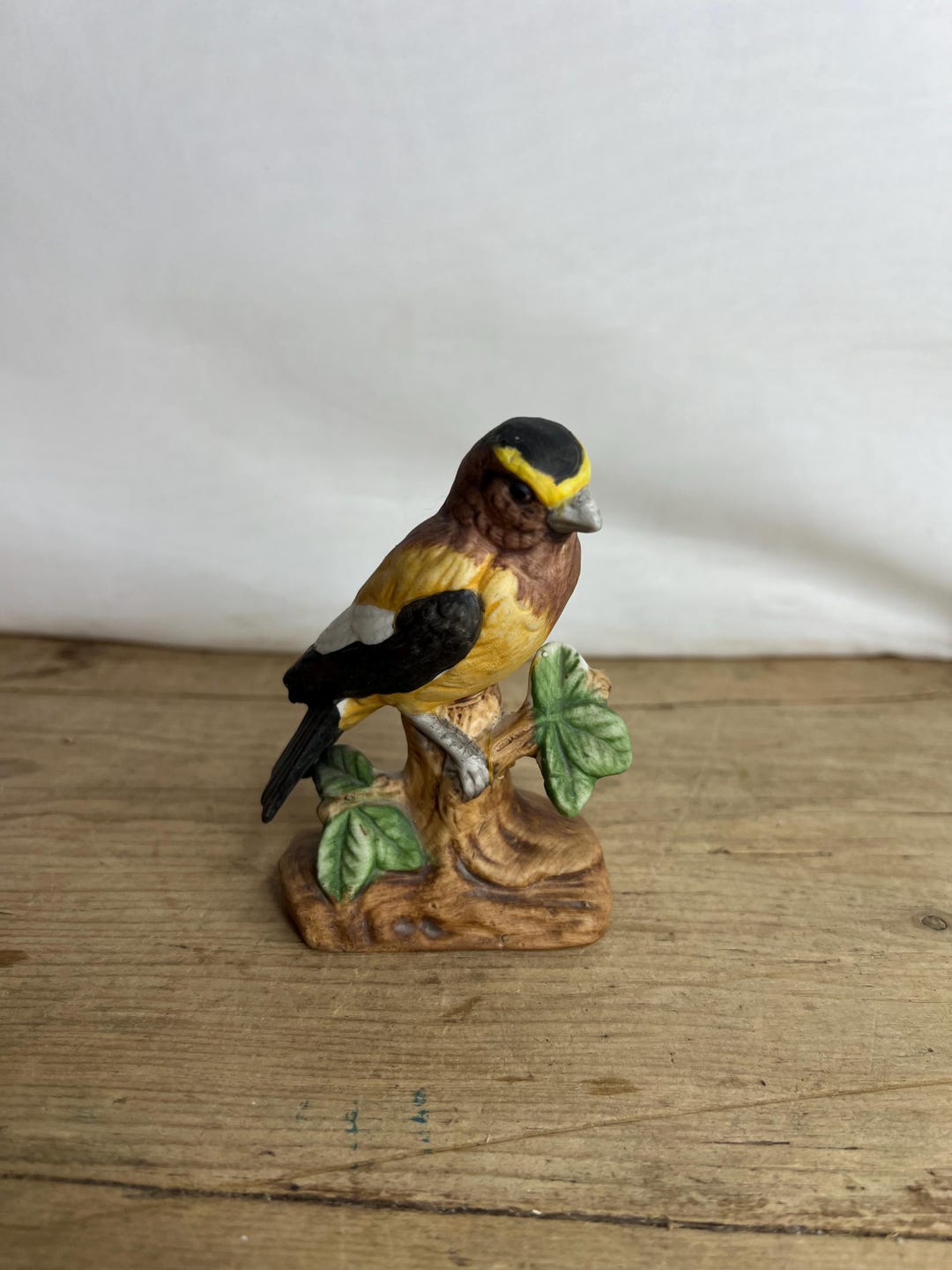 Vintage Ceramic Finch Bird on Branch Mantlepiece Ornament in Good ...