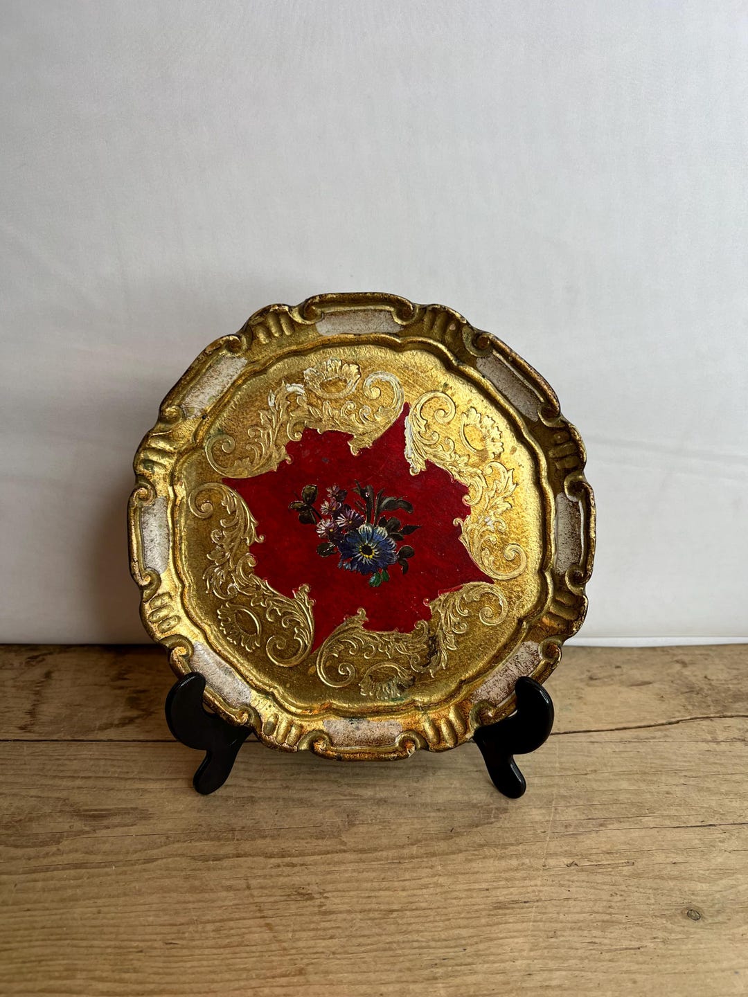 Vintage Aram Made in Italy Red and Gold Florentine Cocktail Round Tray ...