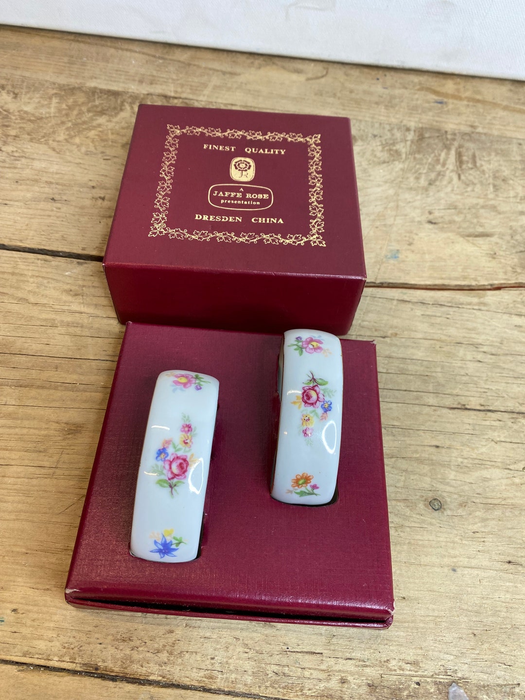 Vintage Boxed Pair of Dresden China Napkin Serviettes Rings Boxed ...