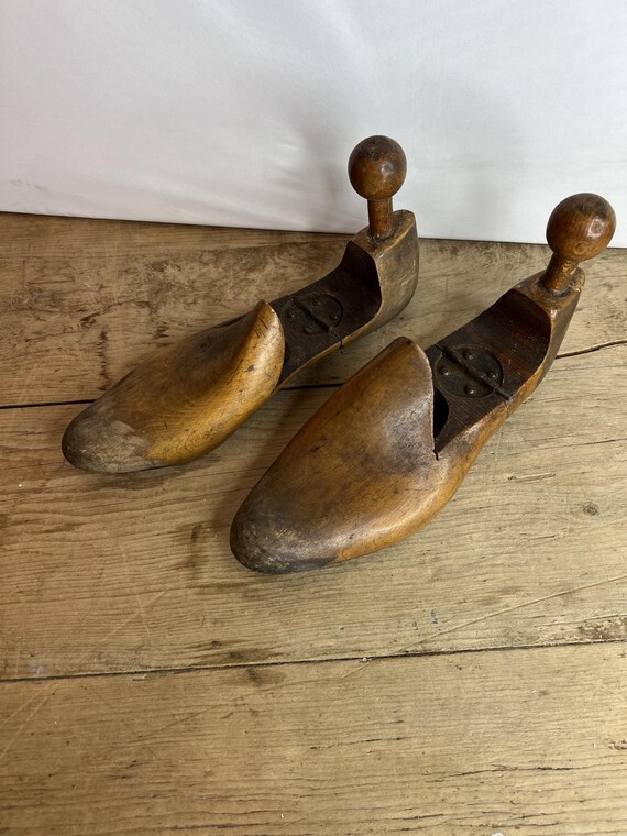 Antique Wooden Boot / Shoe Trees / Stretchers. Good C… - Gem