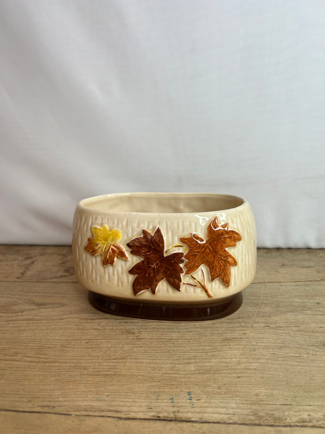 Vintage Sylvac 4018 Maple Leaf Pattern Vase, 1960's Heavy Embossed ...