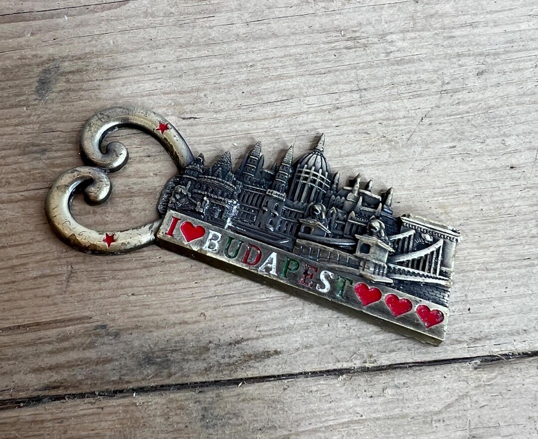 Vintage I Love Budapest Key Ring. Metal City Scene. - Etsy