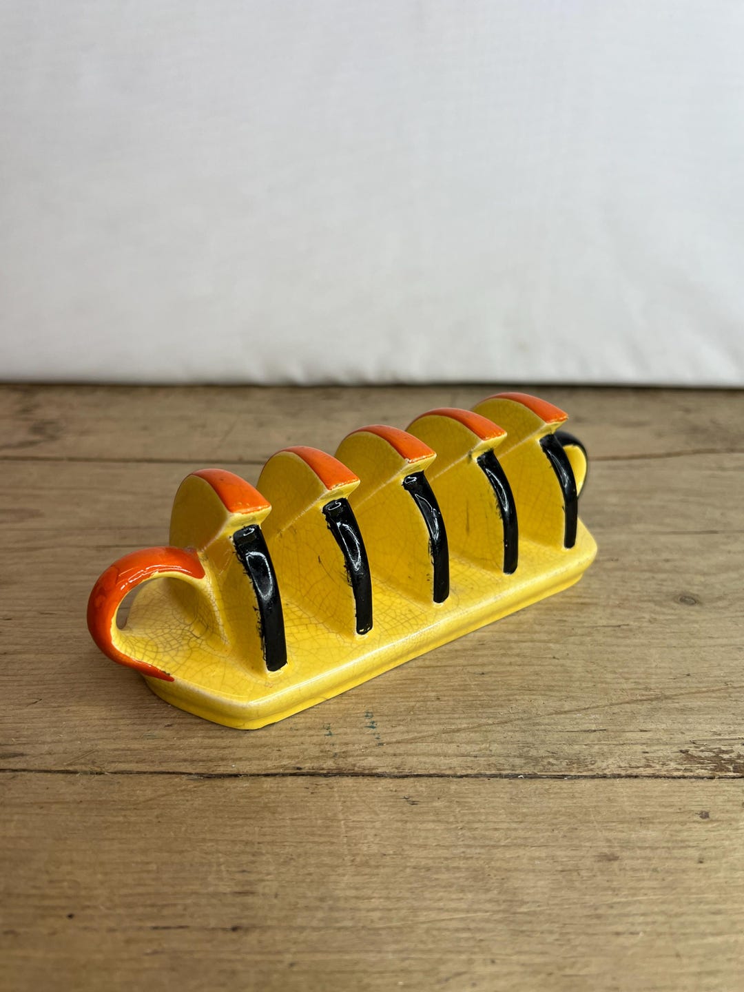 Vintage Carlton Ware Yellow, Orange and Black Art Deco Ridged 4 Slice ...
