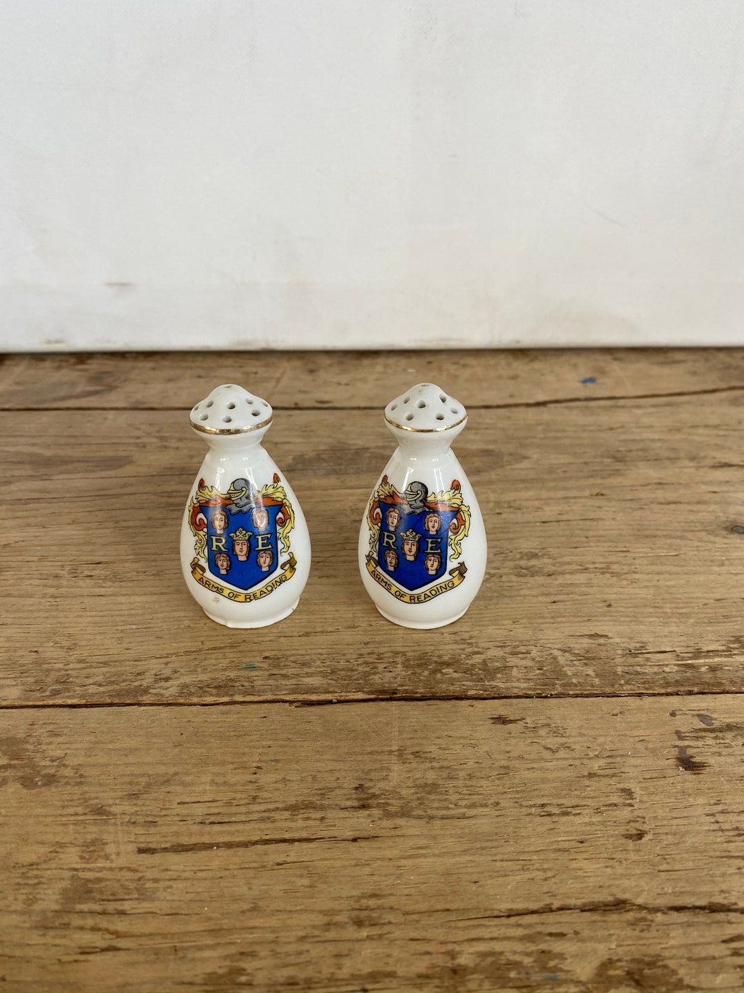 Vintage Pair of Crest Ware Salt / Pepper Shakers With Arms of Reading ...