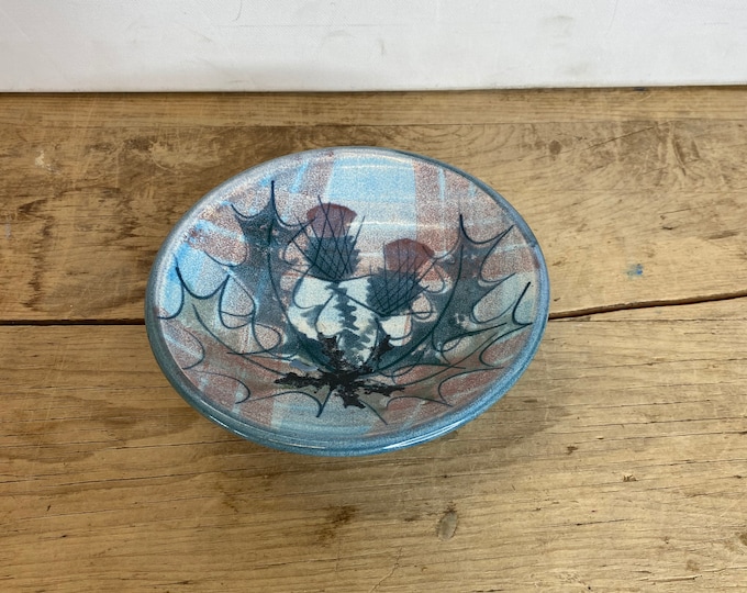 Vintage the Tain Pottery Scotland Thistle Glenaldie Pattern Footed 6 ...