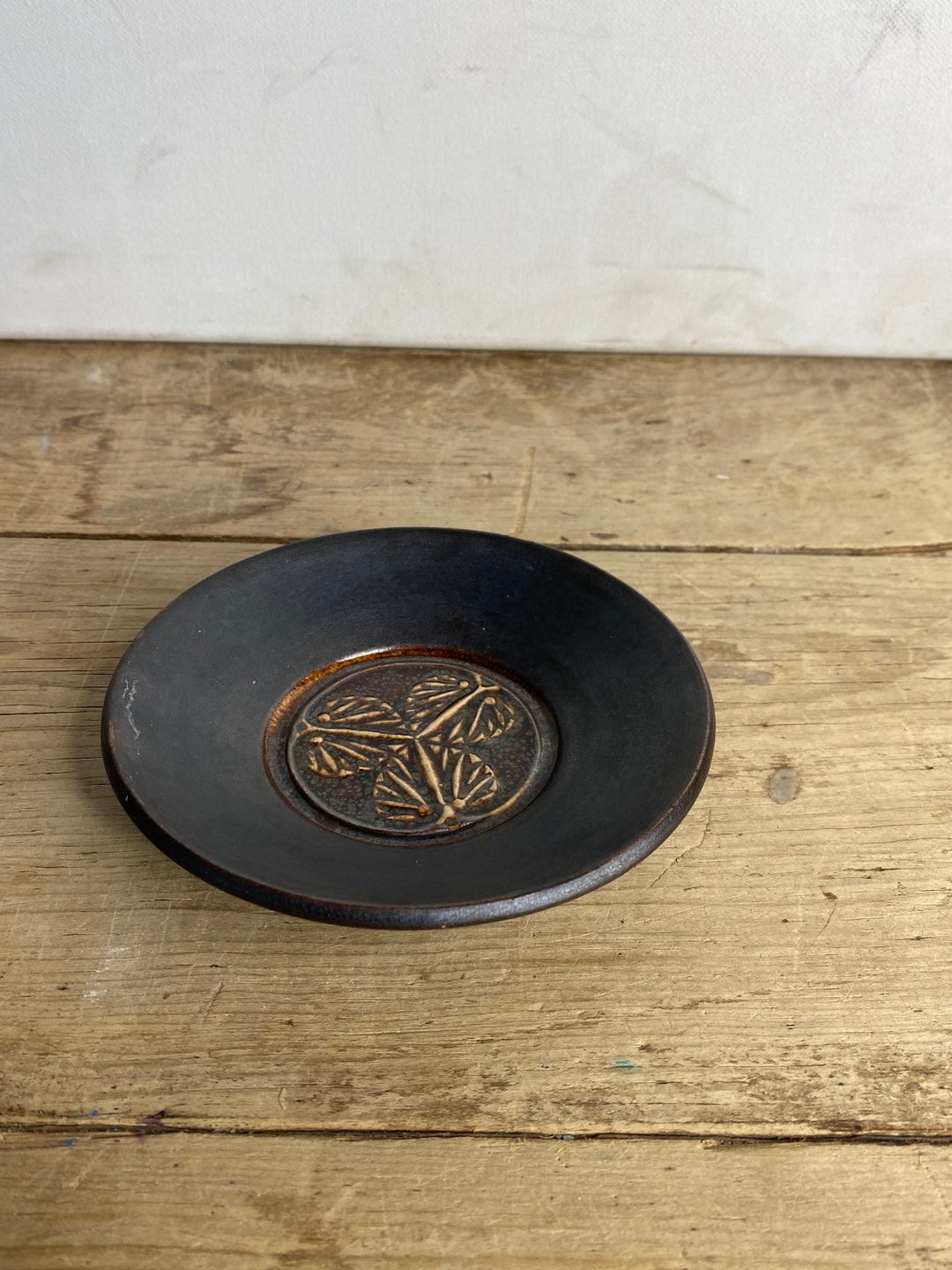 Vintage Rye Pottery Hiroko Bronze Effect Leaf Pattern Small Saucer ...
