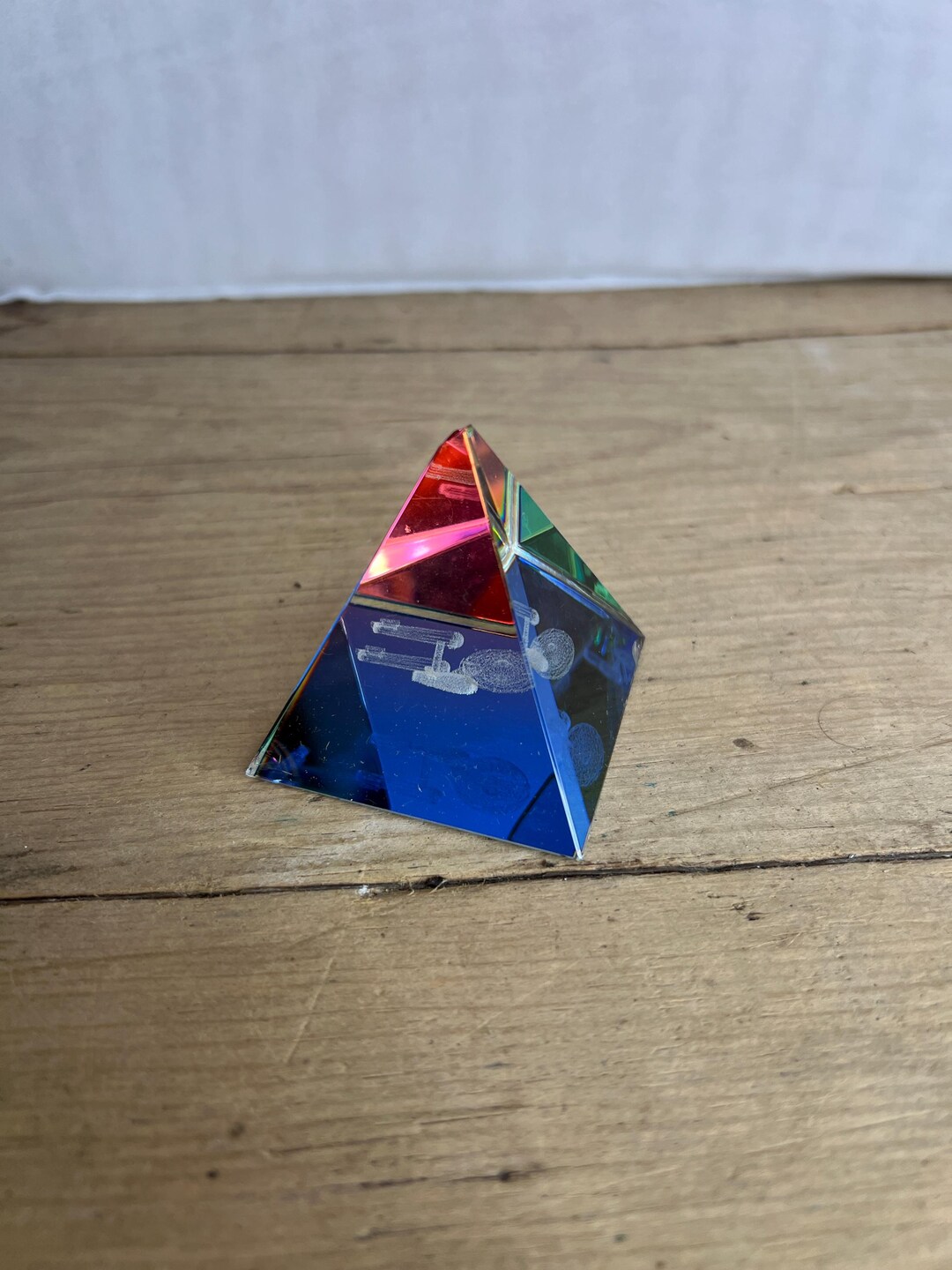 Vintage 3D Laser Etched Pyramid Crystal Paperweight of the Starship ...