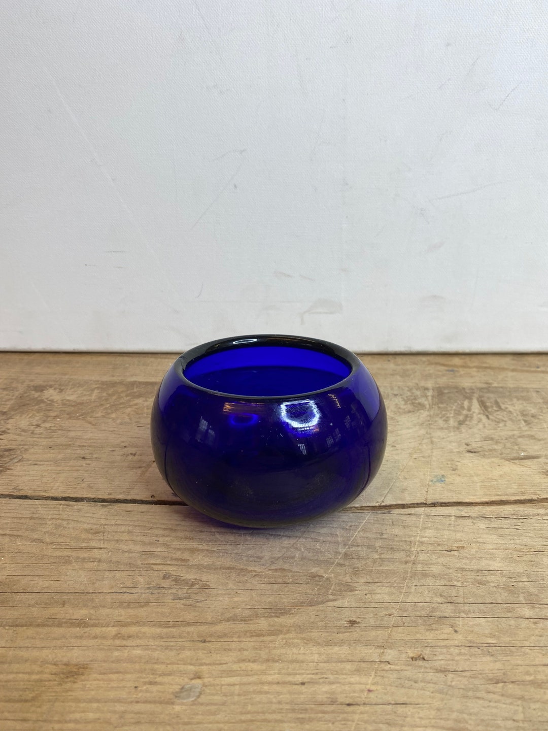 Vintage Chunky Small Royal Blue Round Dish / Bowl / Art Glass. Good ...
