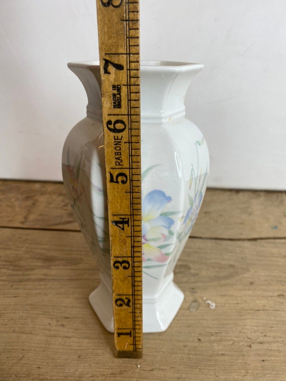Vases Vintage Royal Winton Etona Vase England Countryside Cottage Home ...