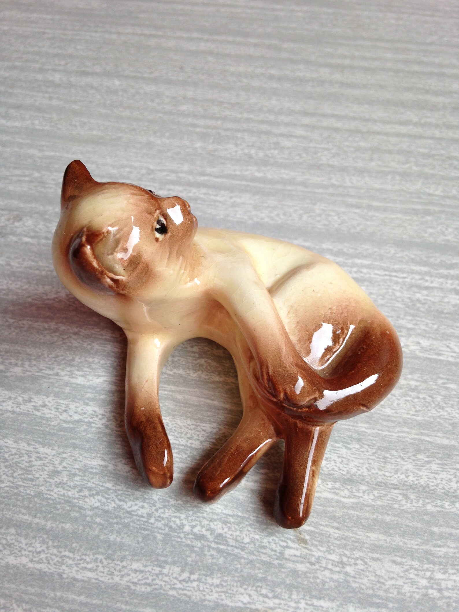Vintage Sylvac Siamese Cat Laying Down No 103 Cute Animal Collectible ...