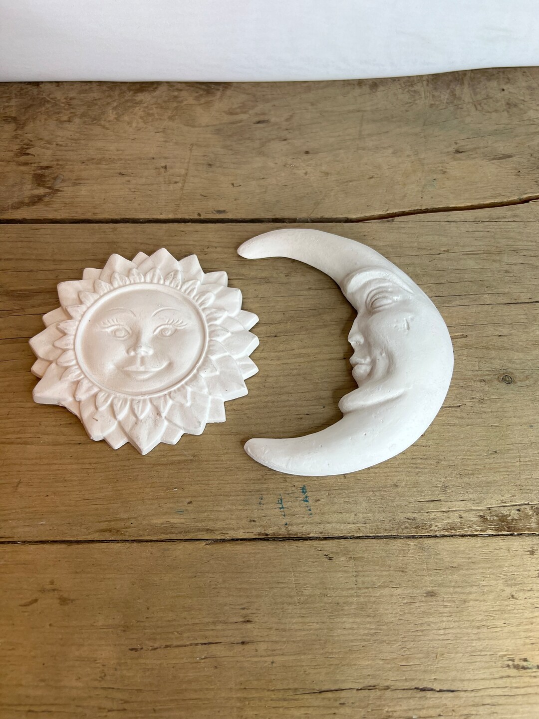 Vintage Plaster of Paris Sun & Moon. Ideal for Painting. Good Condition ...
